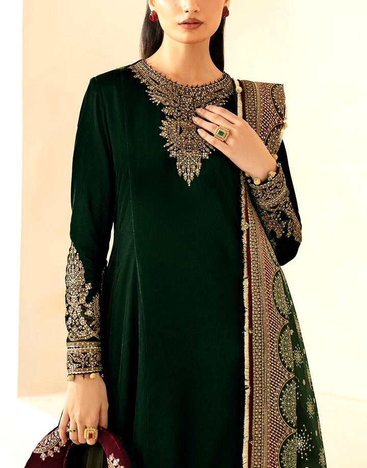 Green Wedding Dresses | Bottle, Sea & Mongia Green Dress Designs 2026 ...